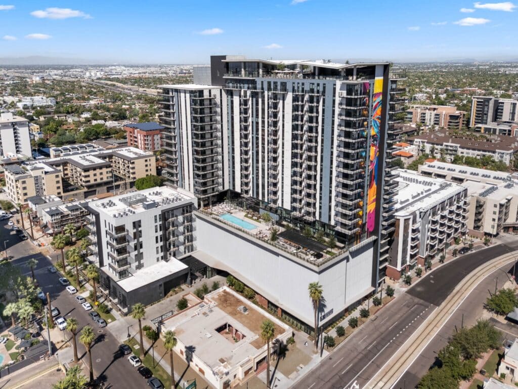 Photos of Our Downtown Phoenix Apartments | Saiya